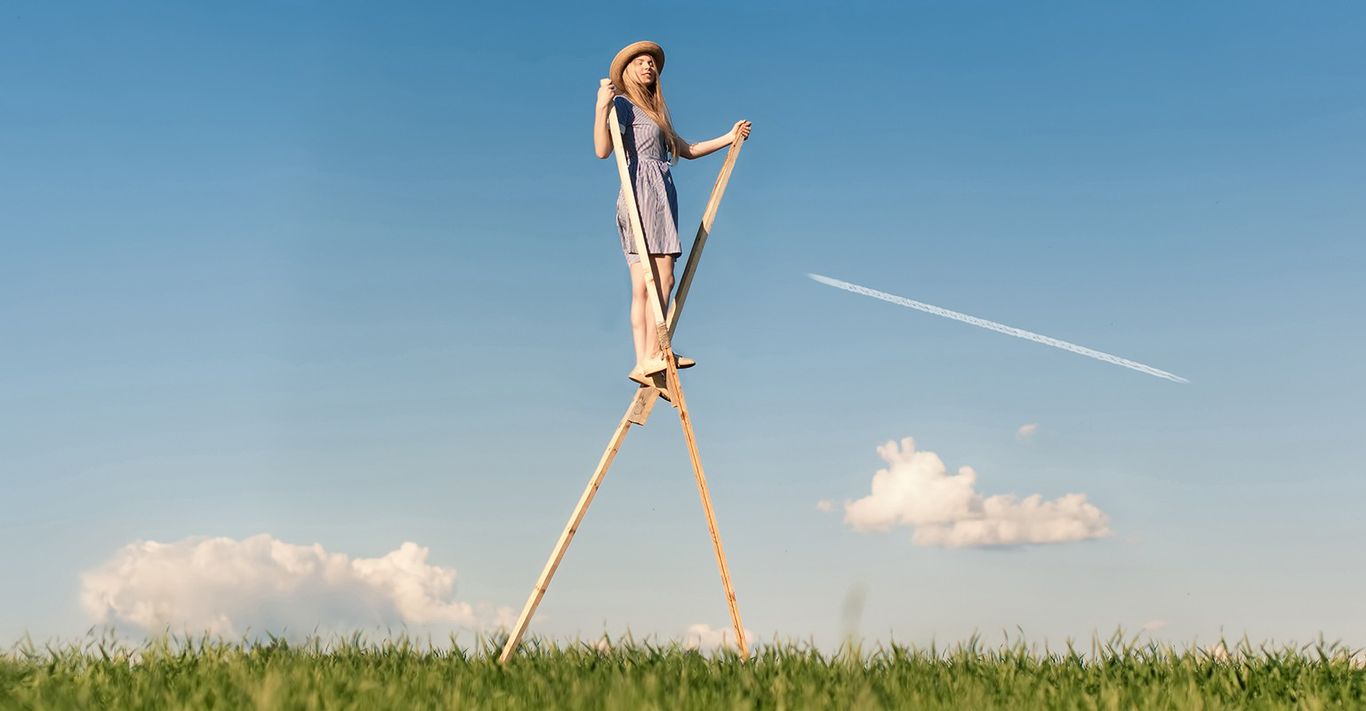 The 10 Best Stilt Walkers Near Me (with Free Estimates)