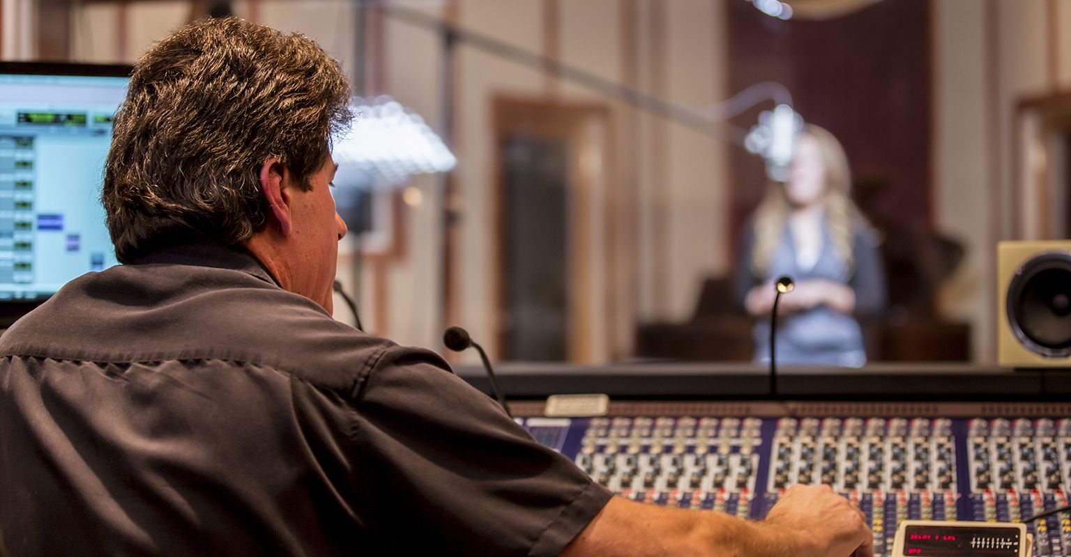The 10 Best Sound Engineering Training Near Me (with Free Estimates)