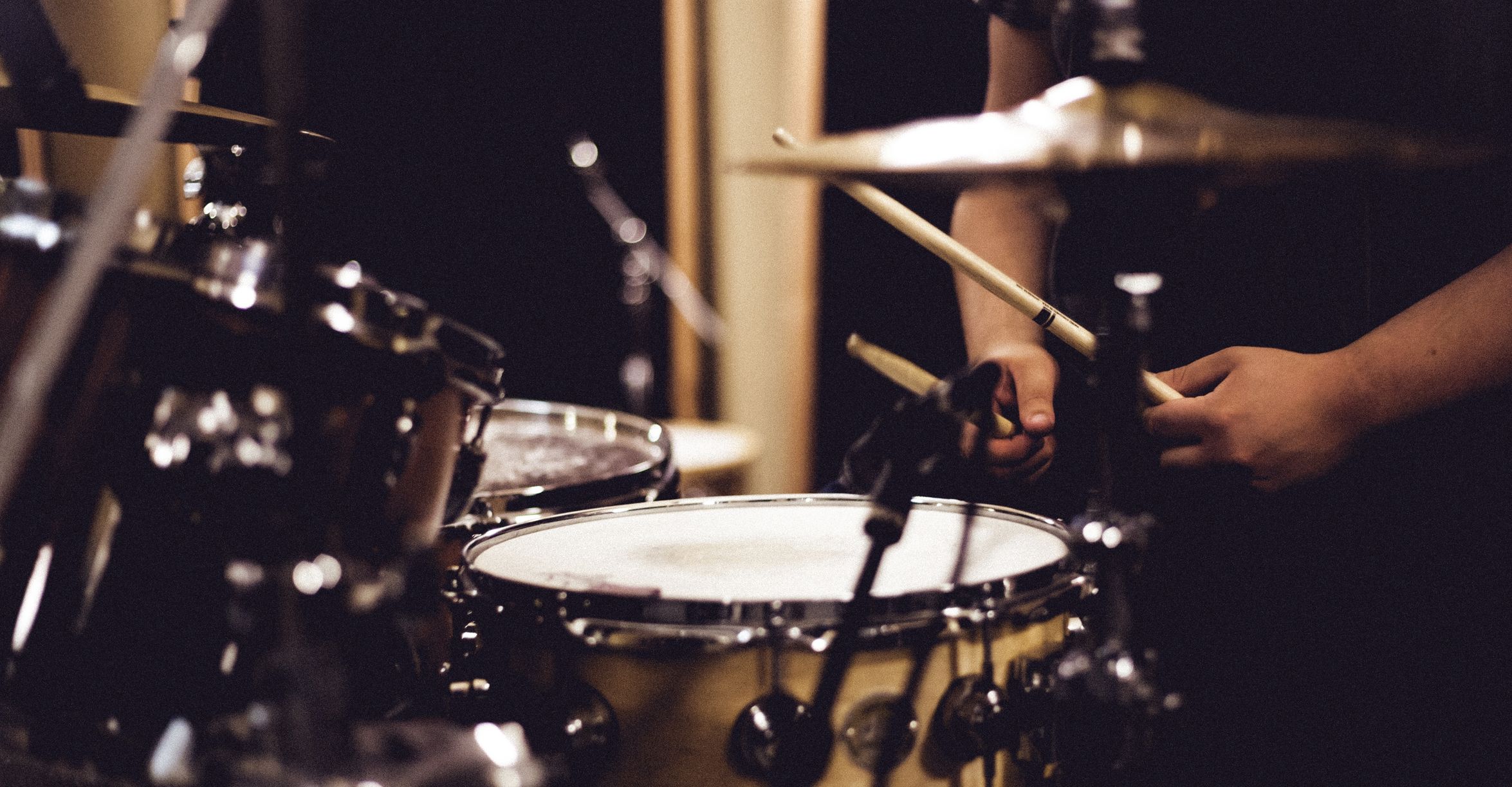 The 10 Best Drum Lessons Near Me (with Free Estimates)