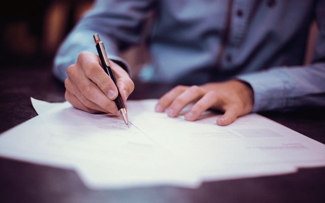 The 10 Best Notaries Public Near Me (with Free Estimates)