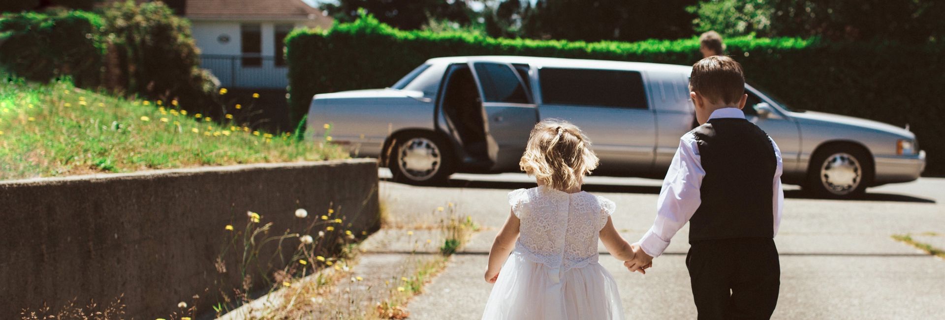 The 10 Best Limousine Drivers Near Me (with Free Estimates)