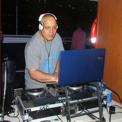 The 10 Best DJs in Charleston, SC (with Free Estimates)