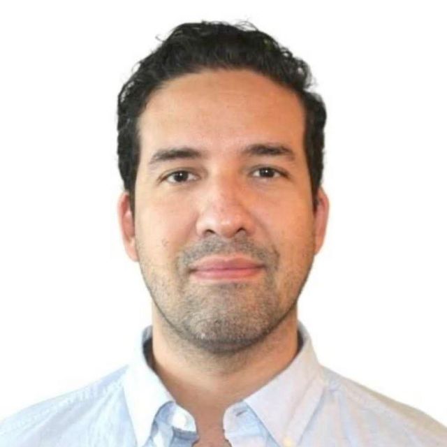 Romulo Chacon | Miami Beach, FL | Thumbtack