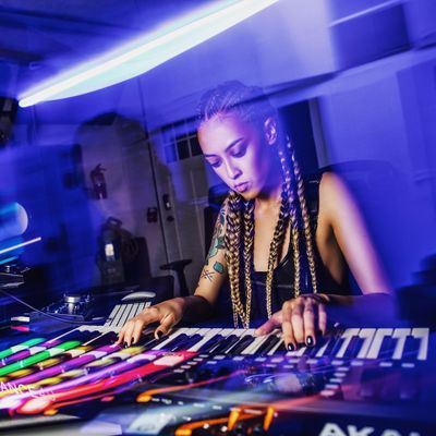 The 10 Best Singing Lessons Near Me (with Free Estimates)