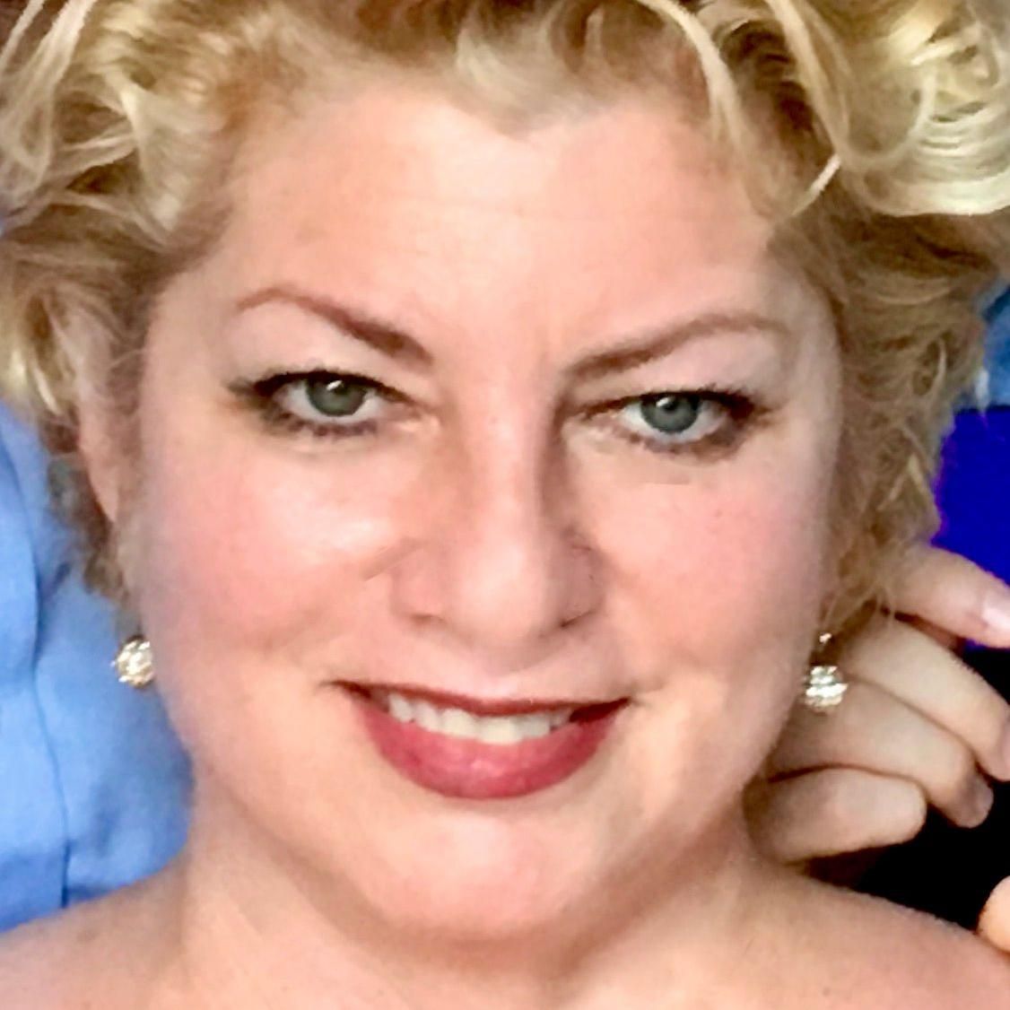 Tracy Kolis Larson | Van Nuys, CA | Thumbtack